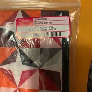 thirty-one | Bags | Get Creative Case In Origami Pop | Poshmark
